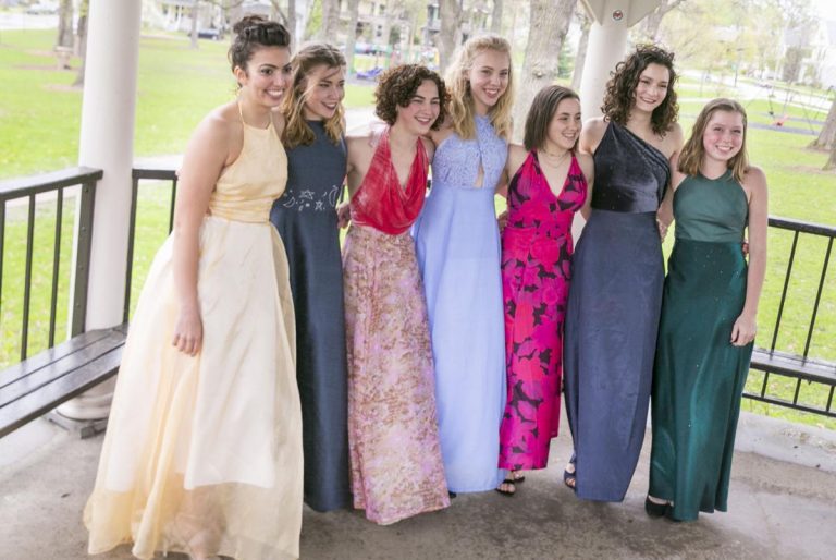 Prom Dress Shopping Guide for High School Students » The My Wedding